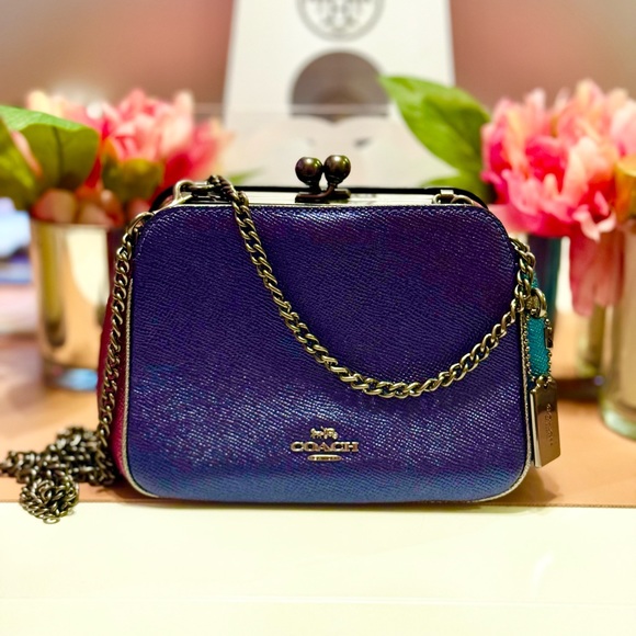 Coach | Bags | Rare Coach Kisslock Crossbody | Poshmark